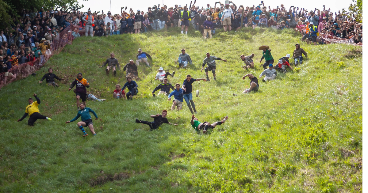 Munich YouTuber wins UK cheese roll race